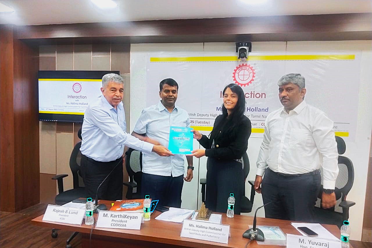 President Shri Rajesh B. Lund presented the Chamber Profile to Ms ...